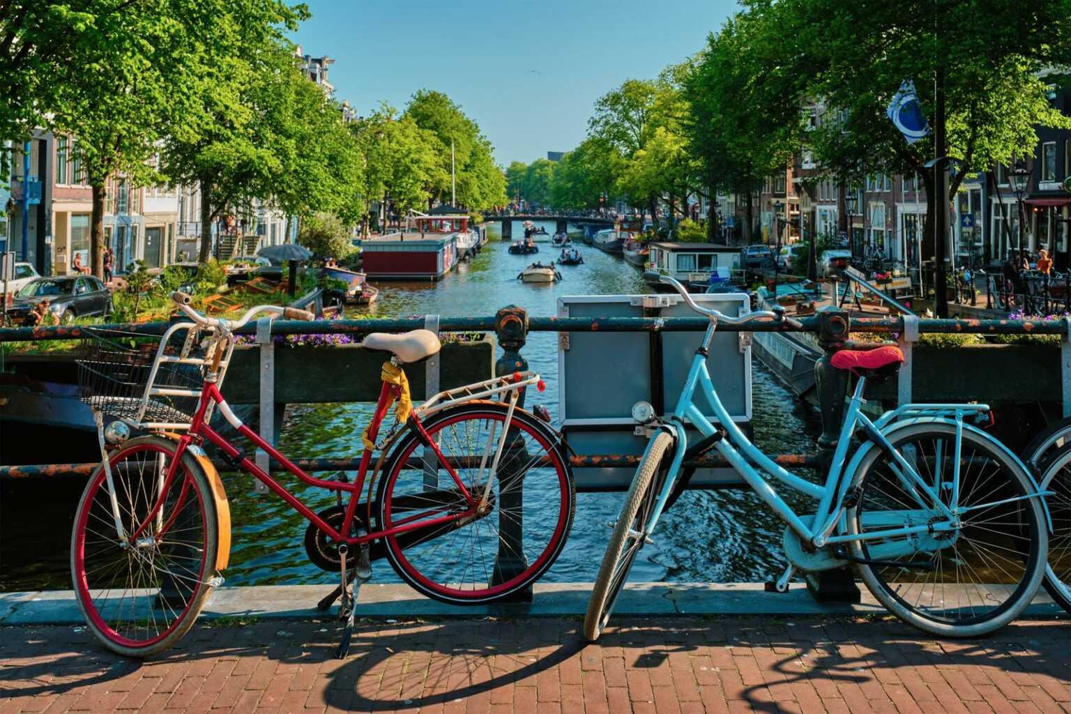 Amsterdam Canal Ring- What Can You See & Do? | Amserdam canal cruise